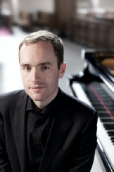 Berkeley Ensemble & Simon Callaghan – Luton Music